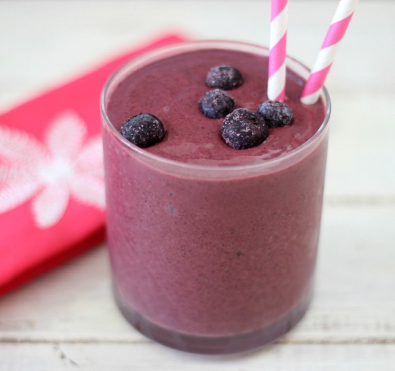 Blueberry Kale Smoothie